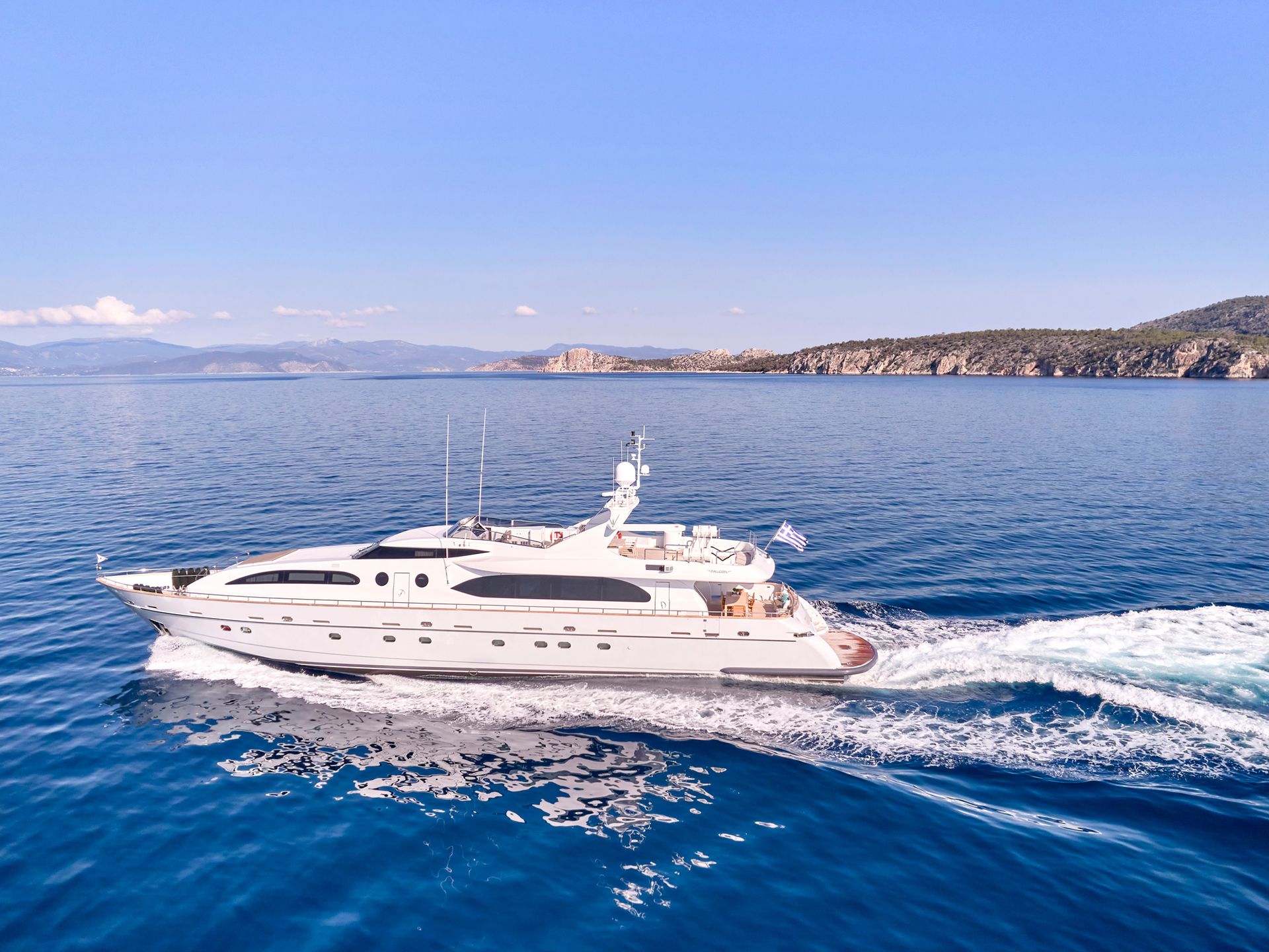 HELIOS yacht for charter (Falcon Yachts, 35m, 2010)